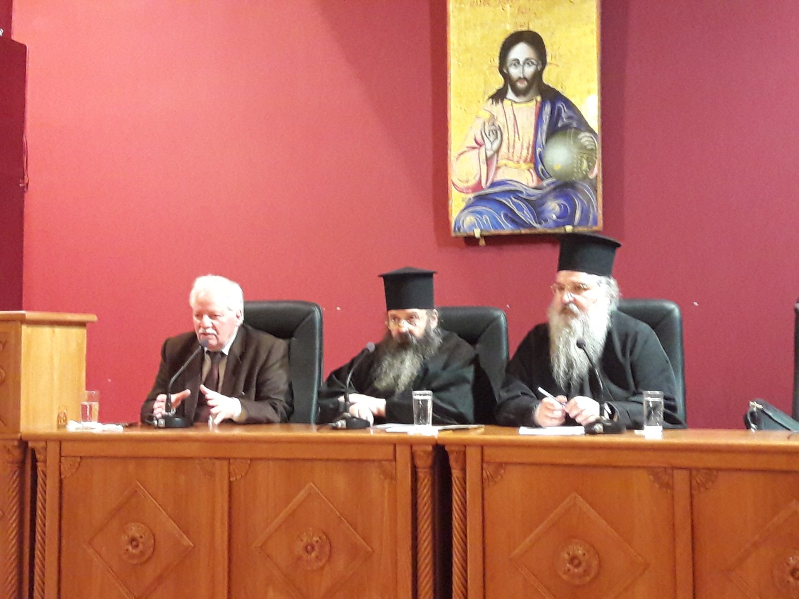 Ο ΘΕΟΛΟΓΟΣ-ΣΥΓΓΡΑΦΕΑΣ ΣΤΑΥΡΟΣ ΜΠΟΖΟΒΙΤΗΣ ΜΙΛΗΣΕ ΣΤΗΝ «ΚΡΟΚΙΔΕΙΟ ...