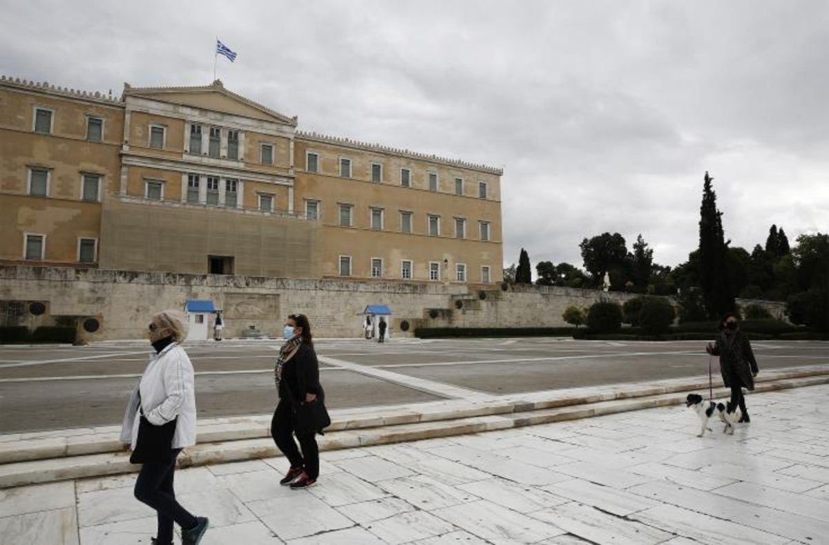 Κορονοϊός: Προς παράταση τα μέτρα - Συνεδριάζουν οι ειδικοί - KorinthosTV