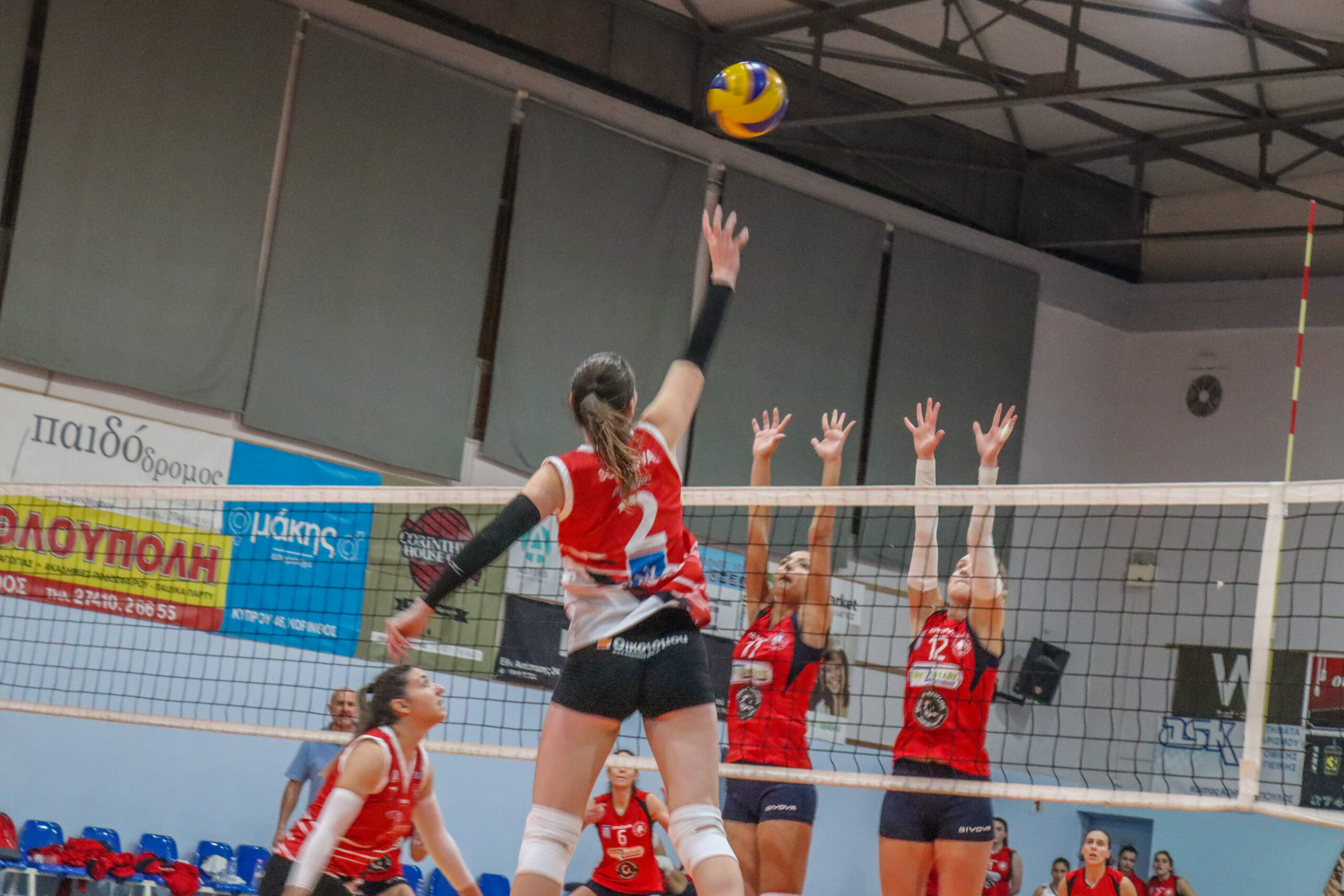 Επιστροφή με νίκη 3-1 στο Κλειστό Γυμναστήριο Κορίνθου κόντρα στους ...