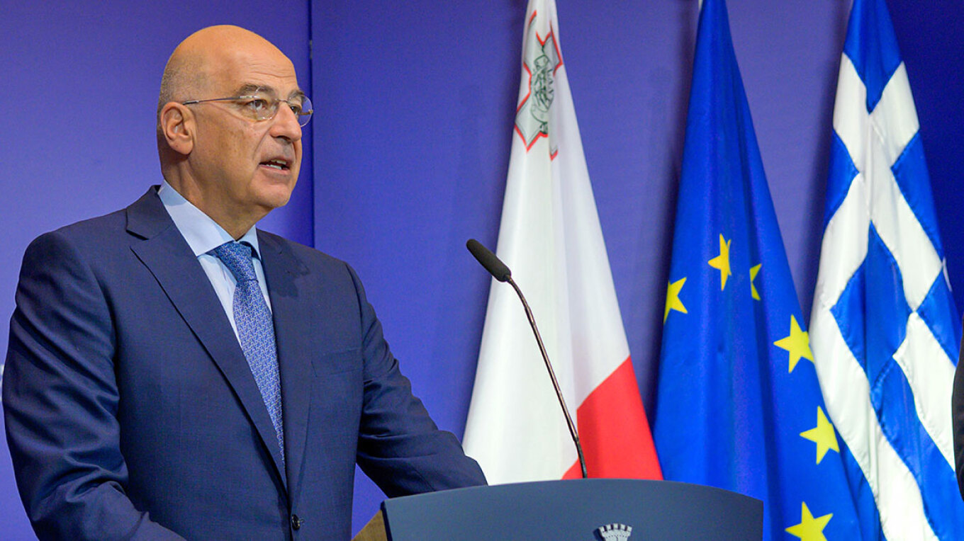Διπλωματικό επεισόδιο κατά την επίσκεψη Δένδια στη Λιβύη - KorinthosTV