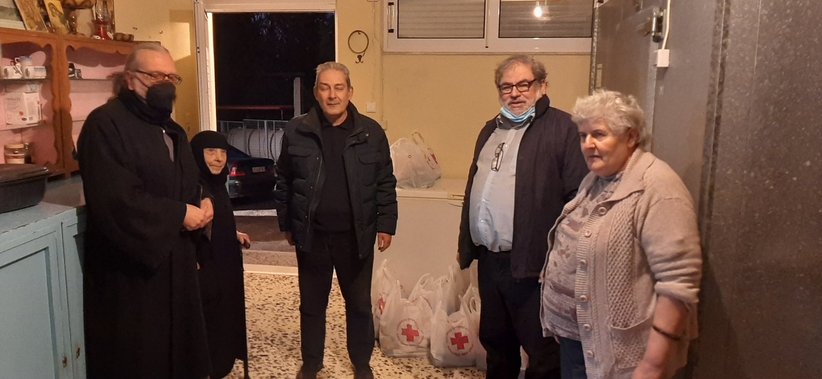 ΤΟ ΤΜΗΜΑ ΛΟΥΤΡΑΚΙΟΥ ΤΟΥ ΕΛΛ. ΕΡΥΘΡΟΥ ΣΤΑΥΡΟΥ ΚΟΝΤΑ ΣΤΟΥΣ ΣΥΜΠΟΛΙΤΕΣ ΜΑΣ ...