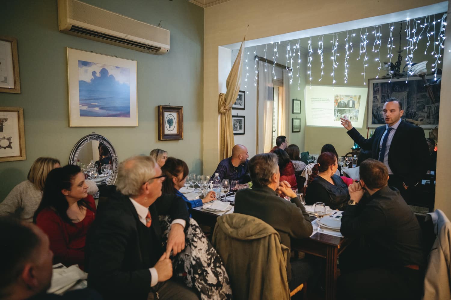 ΤΙΜΟΛΕΩΝ ΠΙEΤΡΗΣ: ΠΑΡΟΥΣΙΑΣΗ ΤΟΥ ΕΡΓΟΥ - KorinthosTV