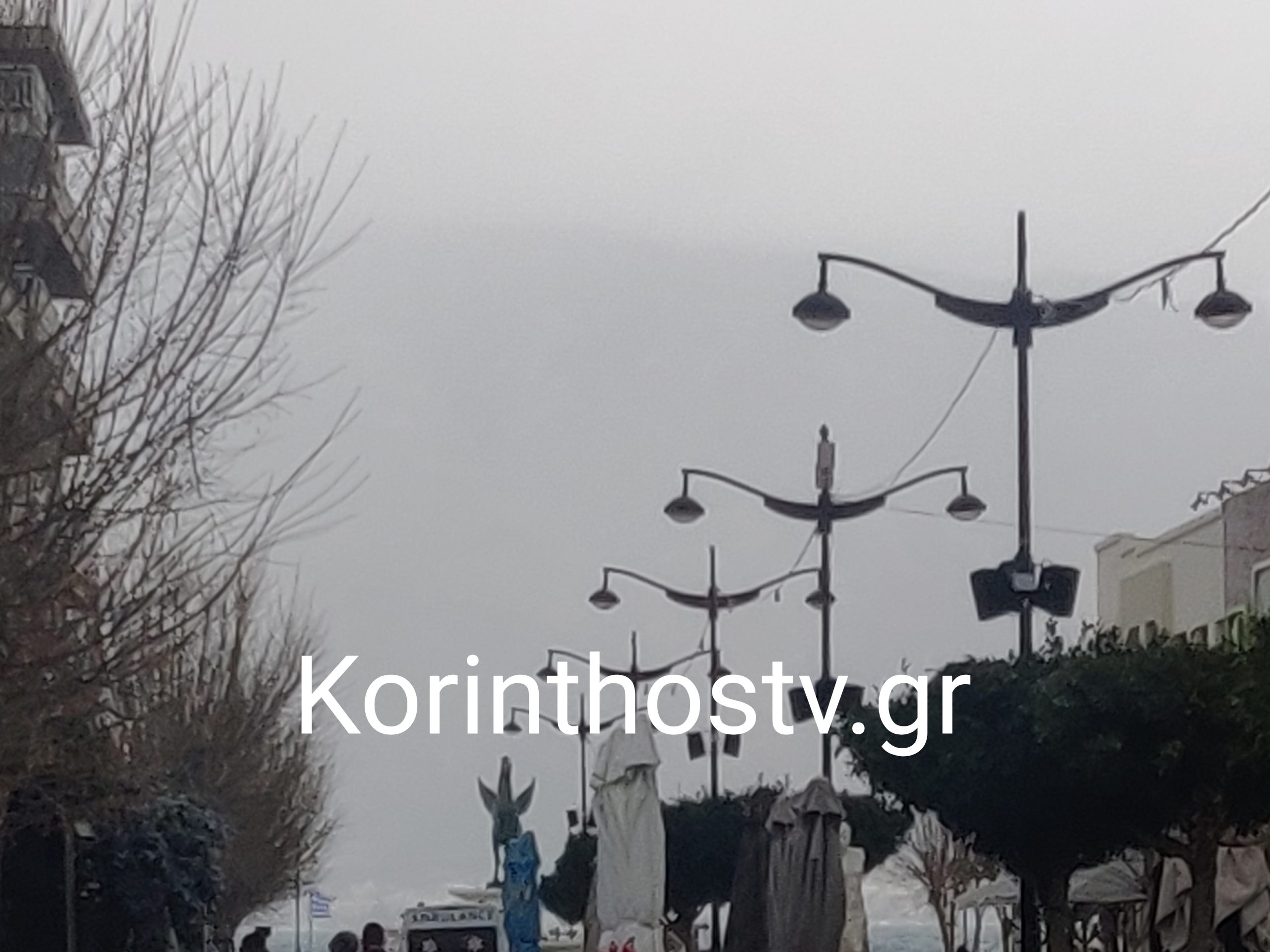 Χιονίζει στο Λουτράκι και τα Γεράνεια (video-φώτο) - KorinthosTV