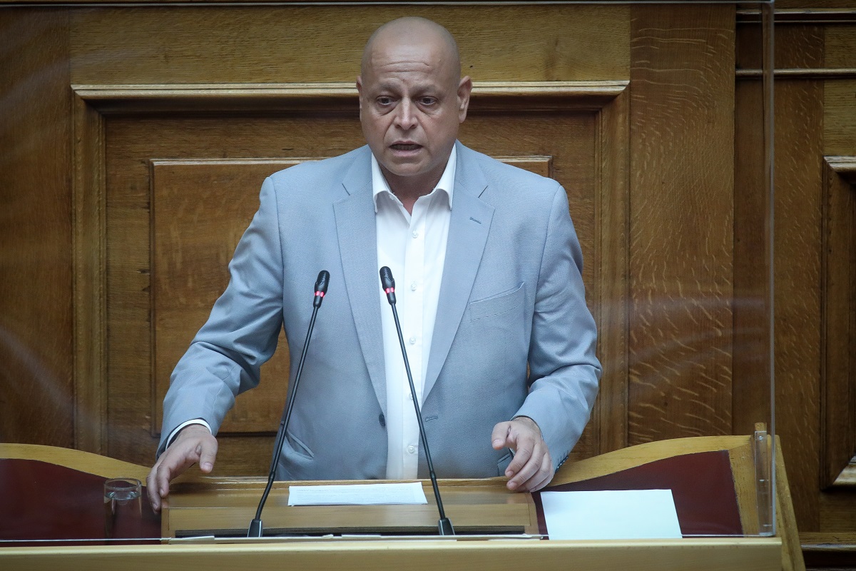 Πέθανε ο βουλευτής του ΣΥΡΙΖΑ Νεκτάριος Σαντορινιός - KorinthosTV