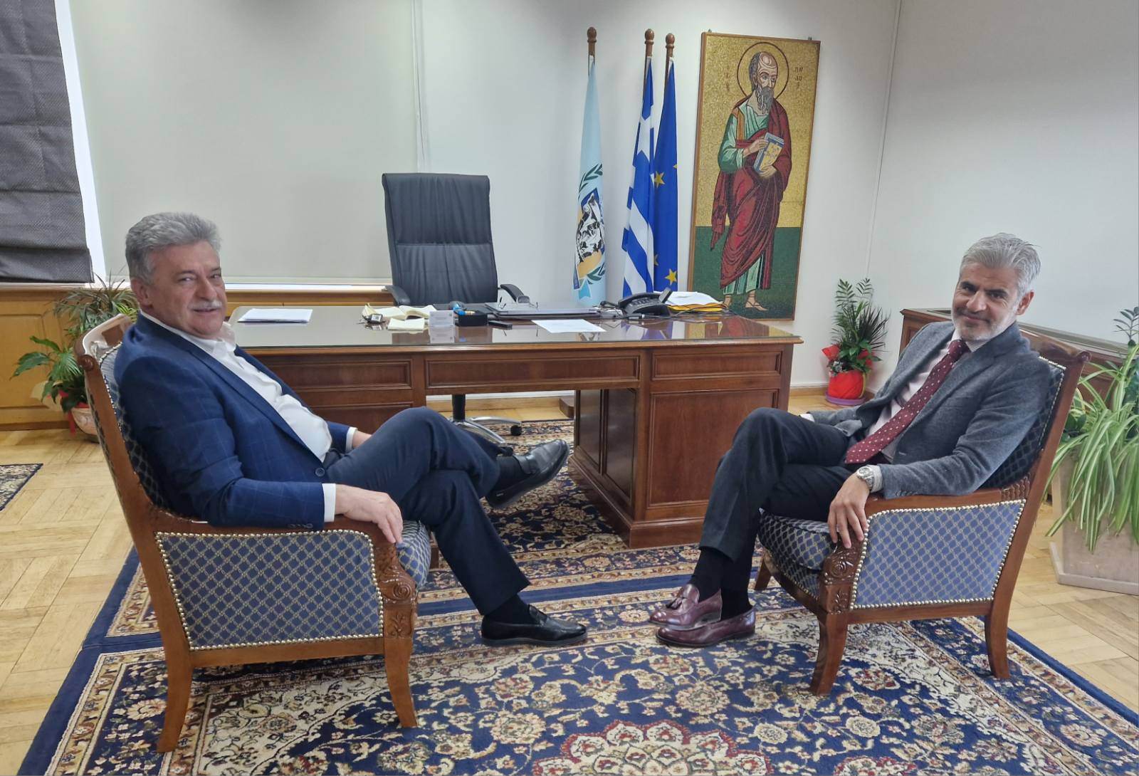 Στον Δήμαρχο Κορινθίων Β.Νανόπουλο ο αντιπρόεδρος του ΕΛΓΑ Γ ...