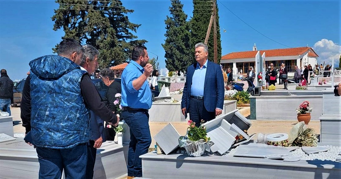 B.Νανόπουλος: Η βεβήλωση στο νεκροταφείο Εξαμιλίων δεν θα μείνει ...
