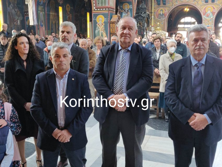 Κόρινθος: Με ευλάβεια και κατάνυξη η Αποκαθήλωση του Κυρίου στον Ι.Ν ...