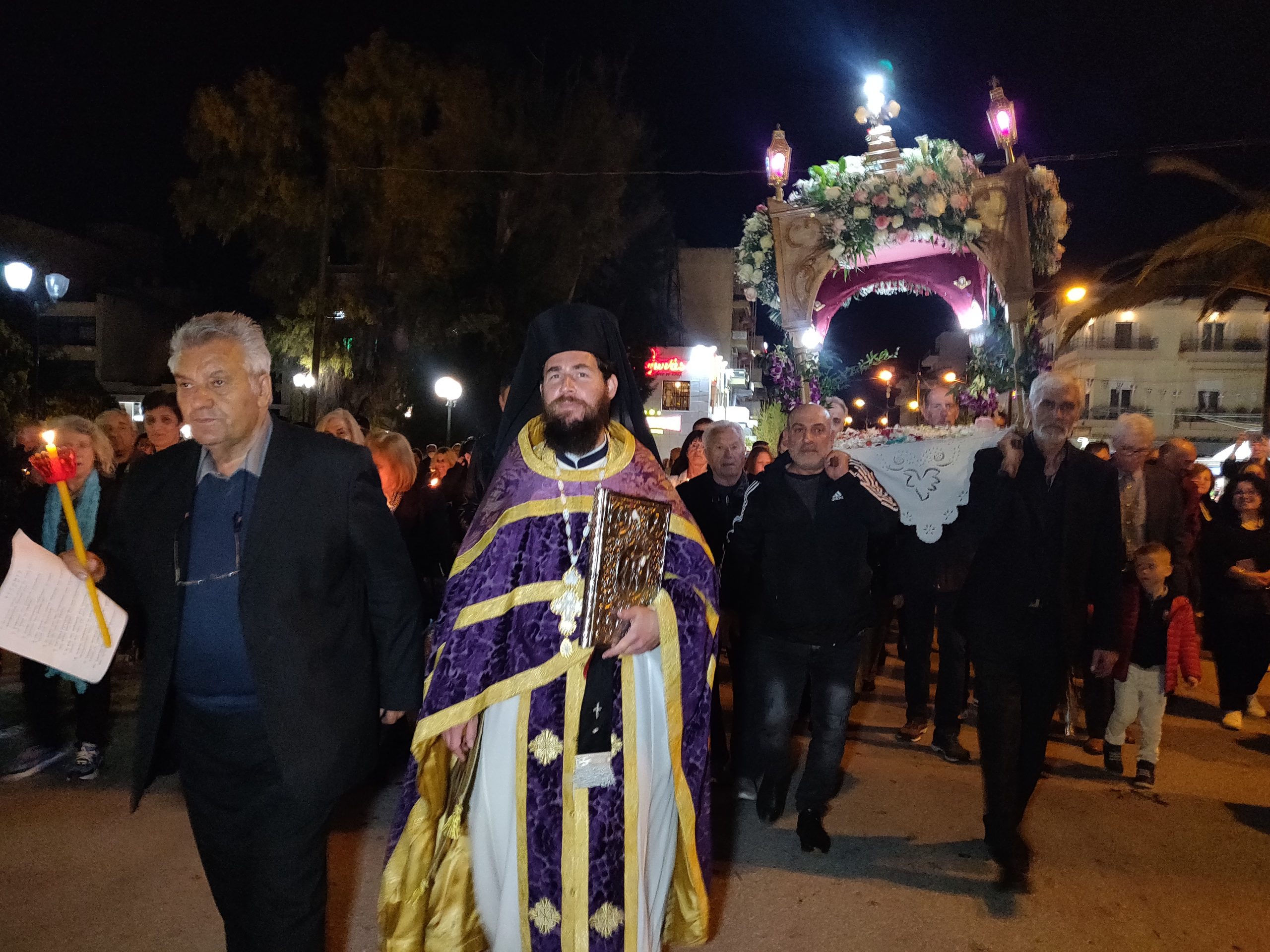 Η συνάντηση των Επιταφίων στην Κόρινθο (video-φώτο) - KorinthosTV