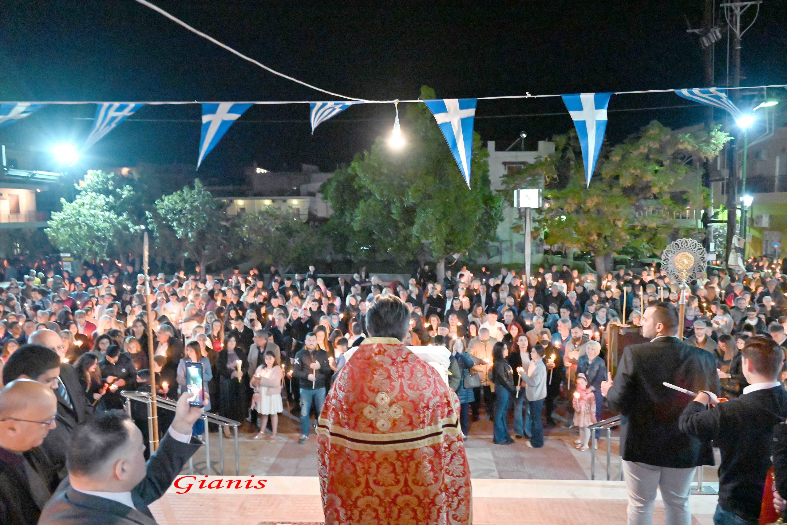 Ανάσταση στην Παναγία Γιάτρισσα Λουτρακίου (video) - KorinthosTV