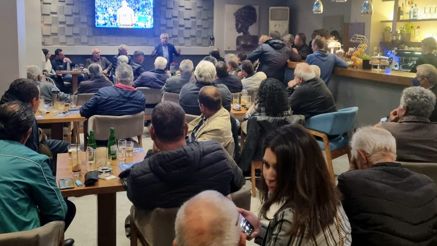 ΣΥΣΣΩΜΗ ΝΕΟΔΗΜΟΚΡΑΤΙΚΗ ΑΠΟΘΕΩΣΗ ΓΙΑ ΤΟΝ ΚΩΣΤΑ ΚΟΛΛΙΑ ΑΠΟ ΤΟΥΣ ΚΑΤΟΙΚΟΥΣ ...