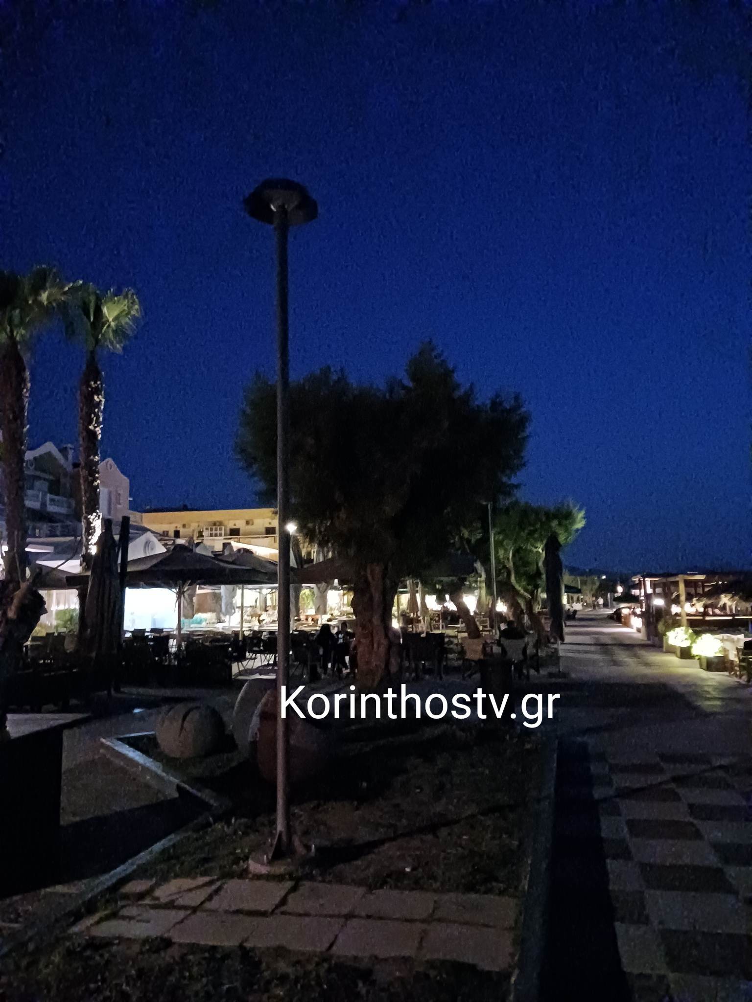 Γιατί ανάβουν οι μισές κολώνες φωτισμού στην παραλία Καλάμια στην ...