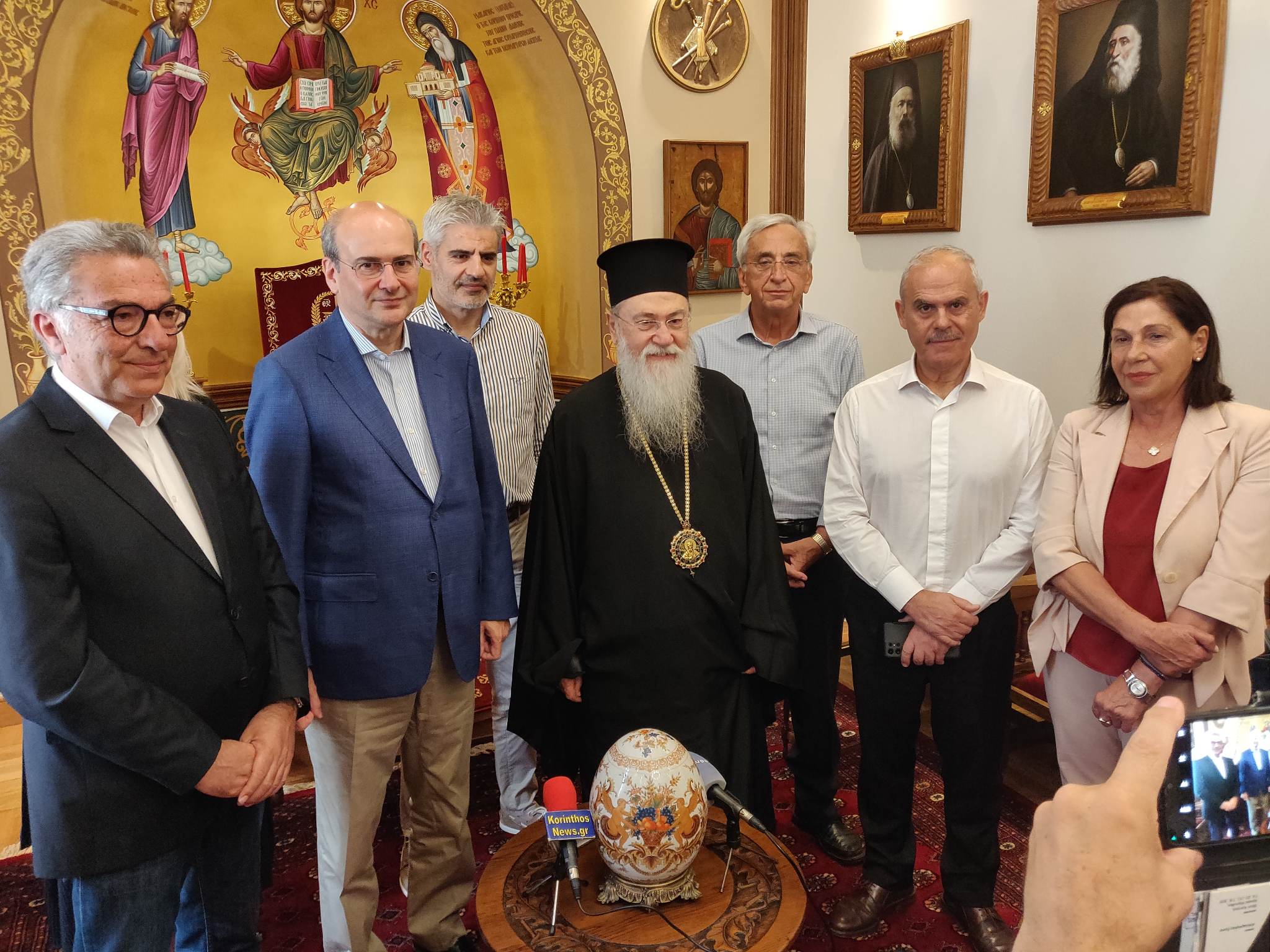 Επίσκεψη του Κωστή Χατζηδάκη και Θεόδωρου Ρουσόπουλου στην Κόρινθο ...