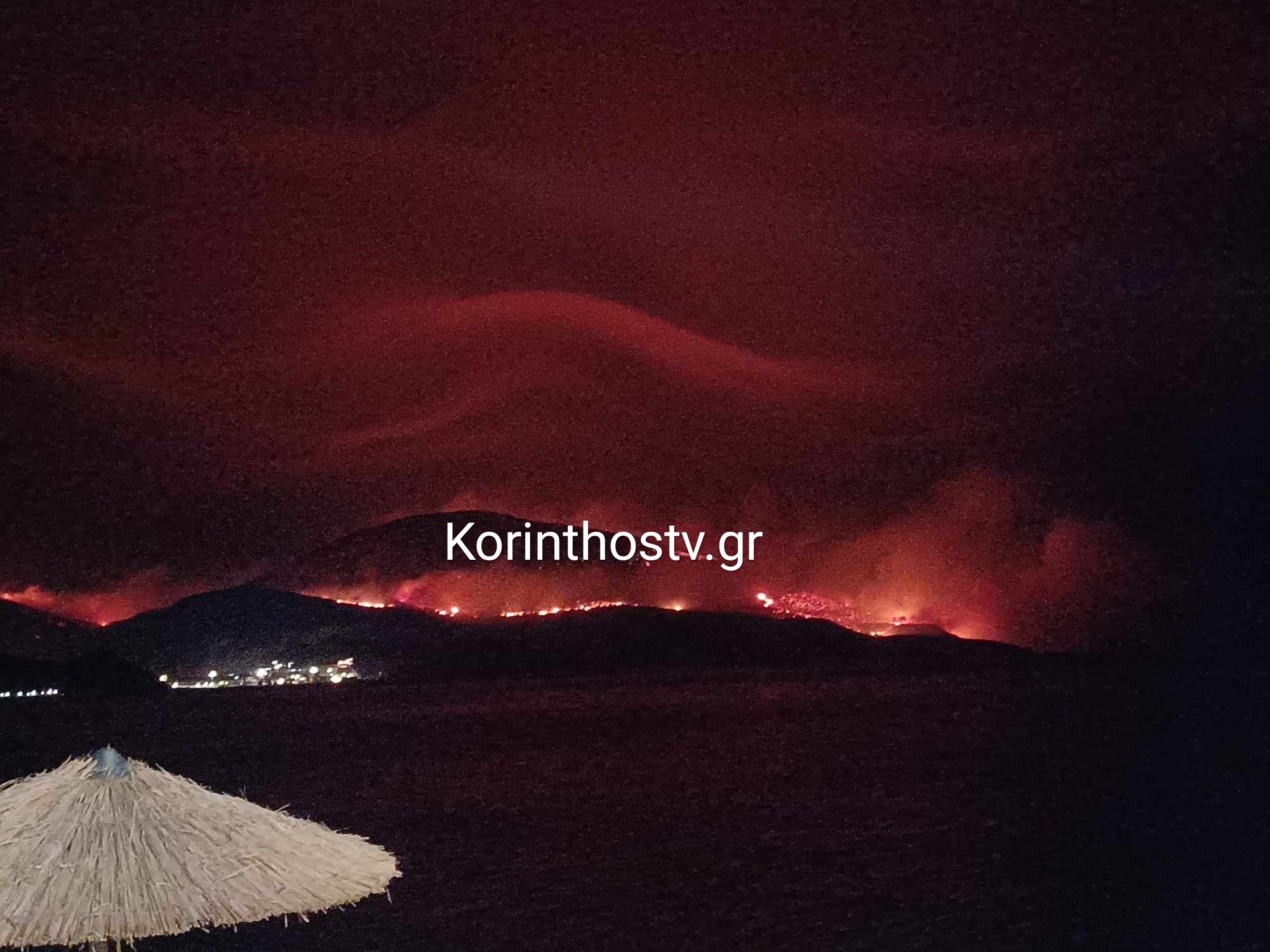Βοιωτία: Βίντεο και εικόνες από την πυρκαγιά στο Δίστομο, πίσω από ...