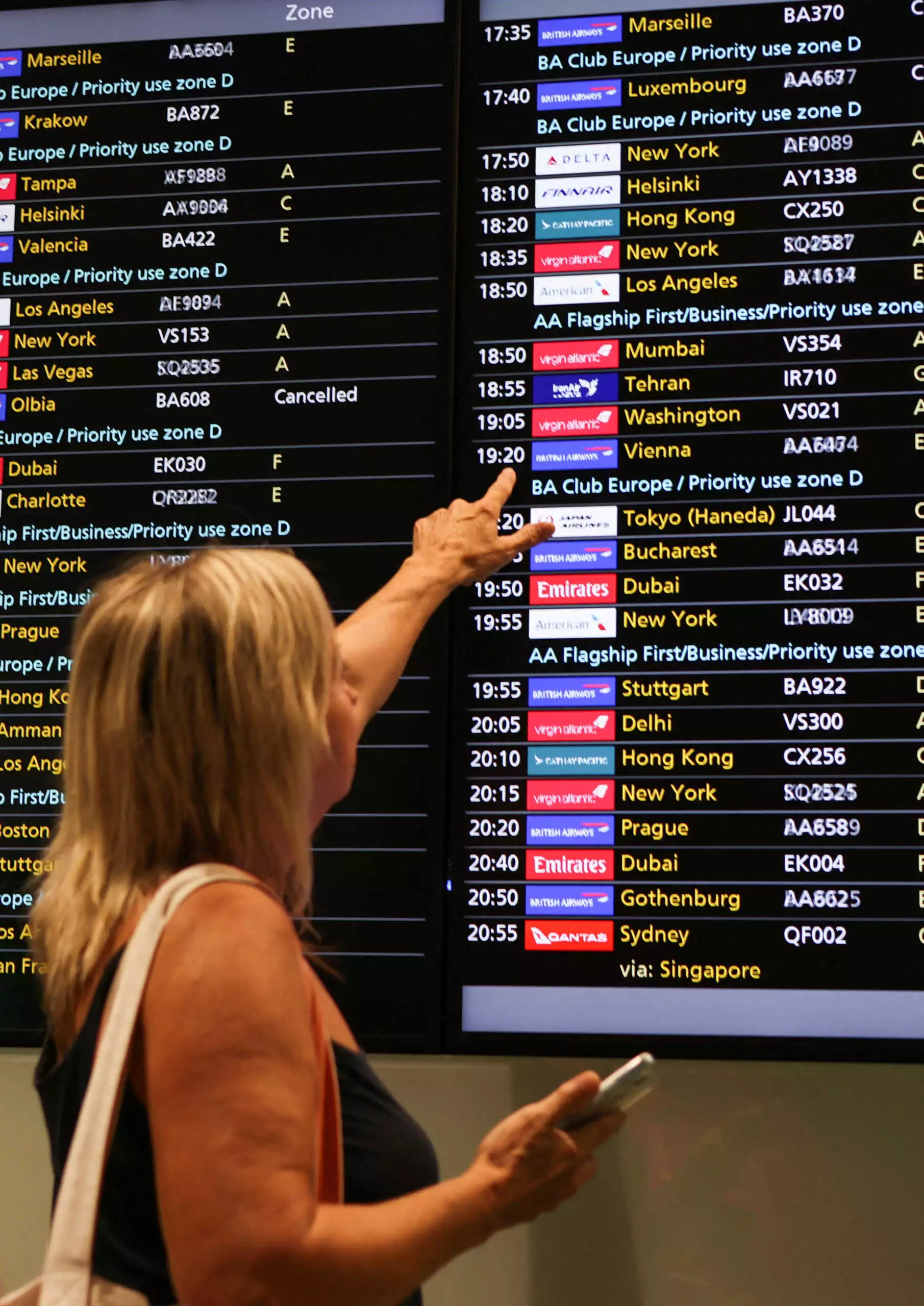 Χάος αναμένεται και σήμερα στα ευρωπαϊκά αεροδρόμια – Ίσως χρειαστούν ...