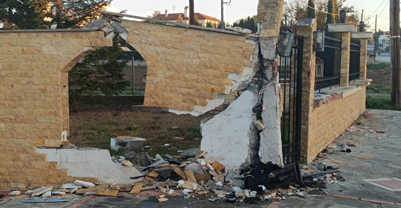 Τραγωδία στη Θεσσαλονίκη – Νεκρός 24χρονος σε τροχαίο - KorinthosTV