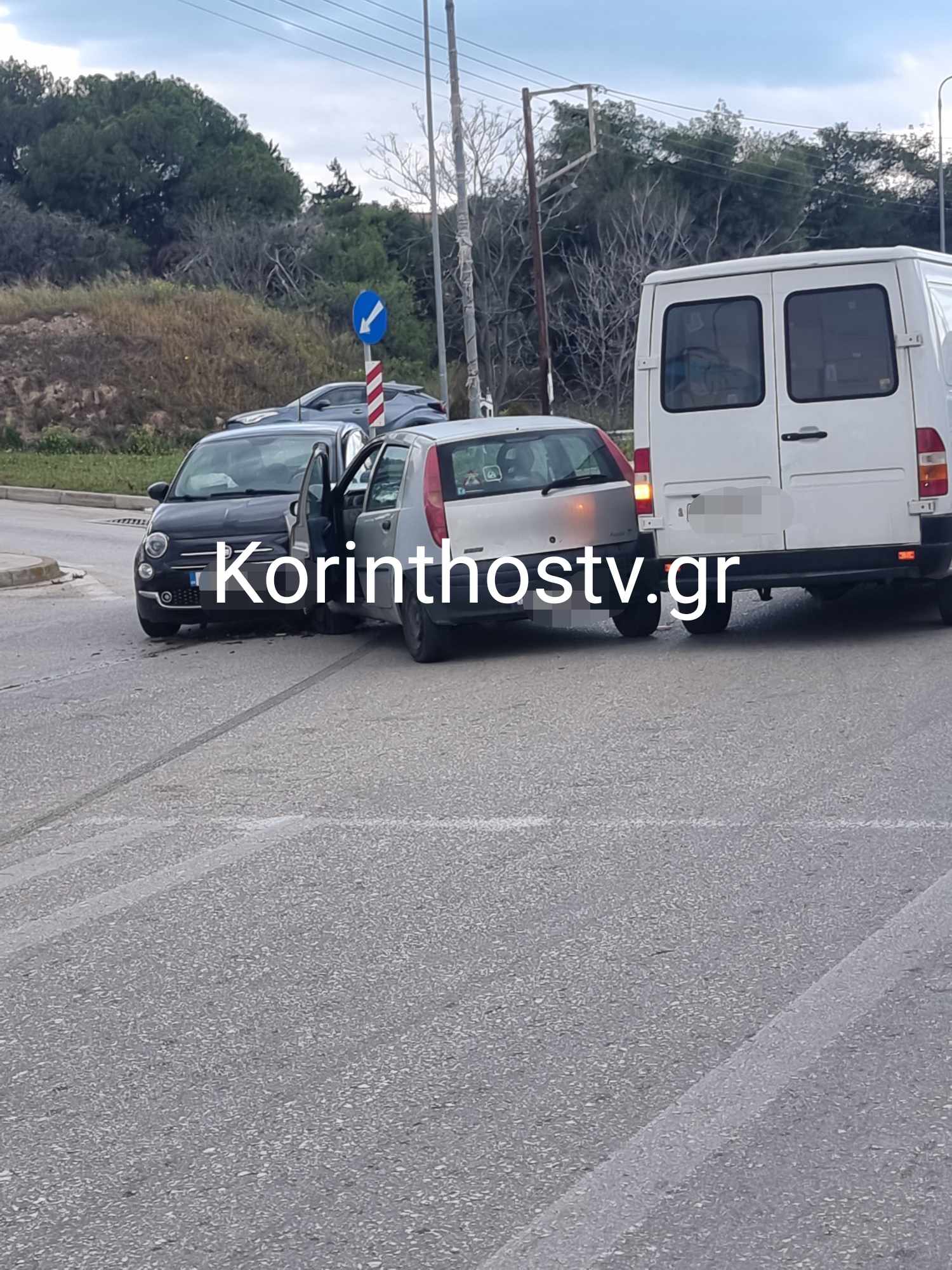 Τώρα: Τροχαίο με δύο τραυματίες στα Ίσθμια (φώτο) - KorinthosTV